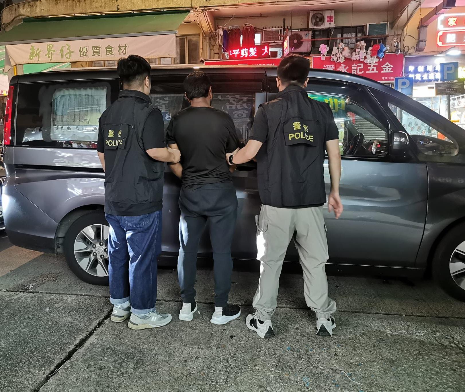 警拘44歲非華裔男子 涉將軍澳地盤連環爆竊 | am730